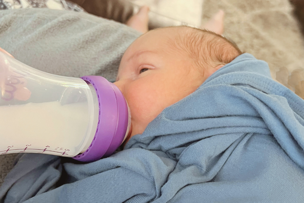 A Mom’s Inspiring Journey Breastfeeding After NICU | mōmi
